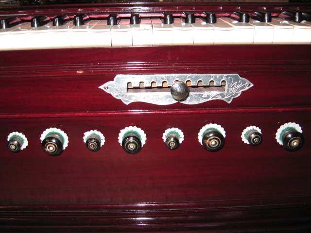 Types of Harmoniums – Tucson Harmonium